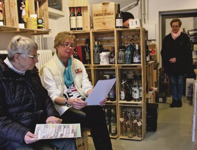 Ein reiner Reim auf Wein beim Vorlesetag | Eppsteiner Zeitung