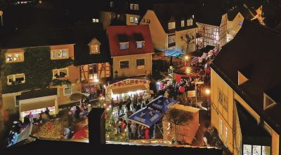 Weihnachtsmarkt mit Märchen und Musik | Eppsteiner Zeitung