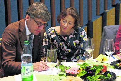 Stiftungsvorstand Christian Weiser wechselt in den Beirat | Eppsteiner ...